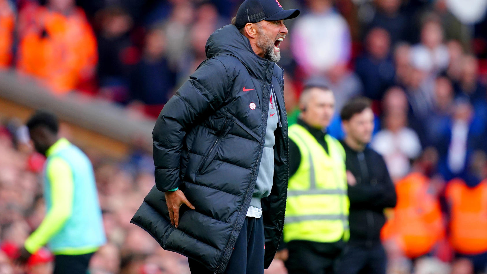 Jürgen Klopp: Liverpool-Trainer explodiert, jubelt, beschimpft Schiri ... Jürgen Klopp: Liverpool-Trainer explodiert, jubelt, beschimpft Schiri ...