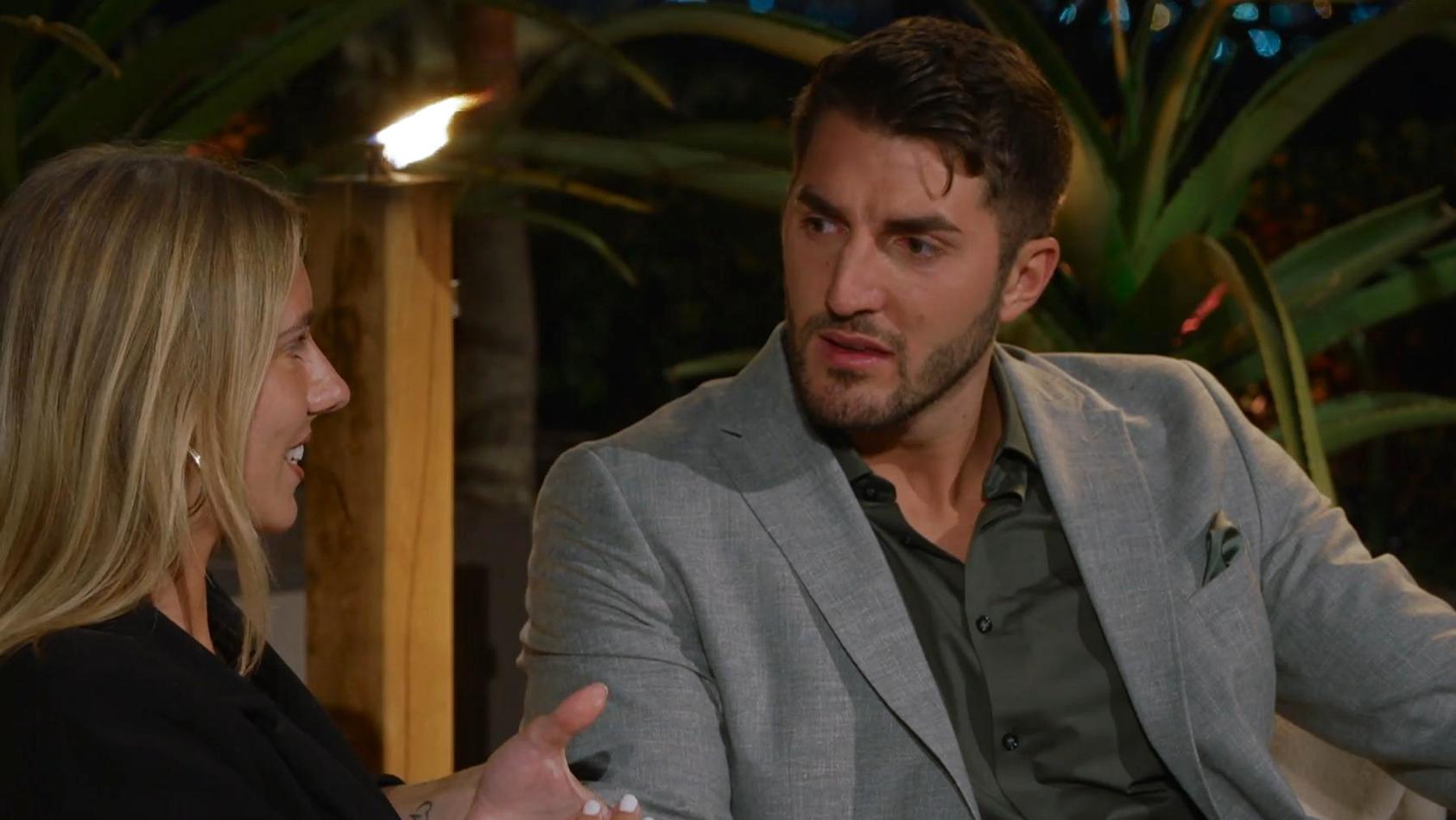 Bachelors 2024: Laura S. geht freiwillig - und trifft Bachelor Dennis ... Bachelors 2024: Laura S. geht freiwillig - und trifft Bachelor Dennis ...