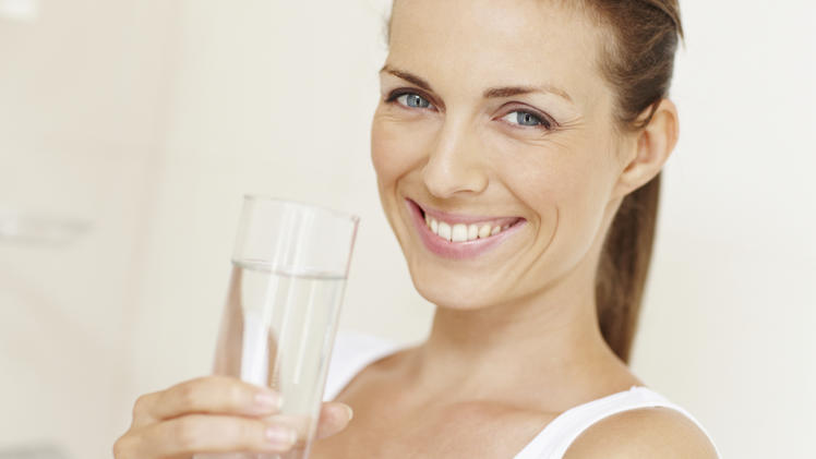 Stilles Wasser ist gesünder als Wasser mit Kohlensäure