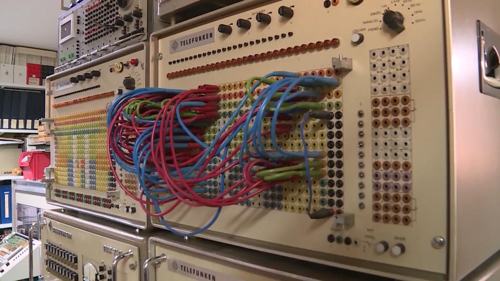 Warum den Analogrechnern von Bernd Ulmann die Zukunft gehört