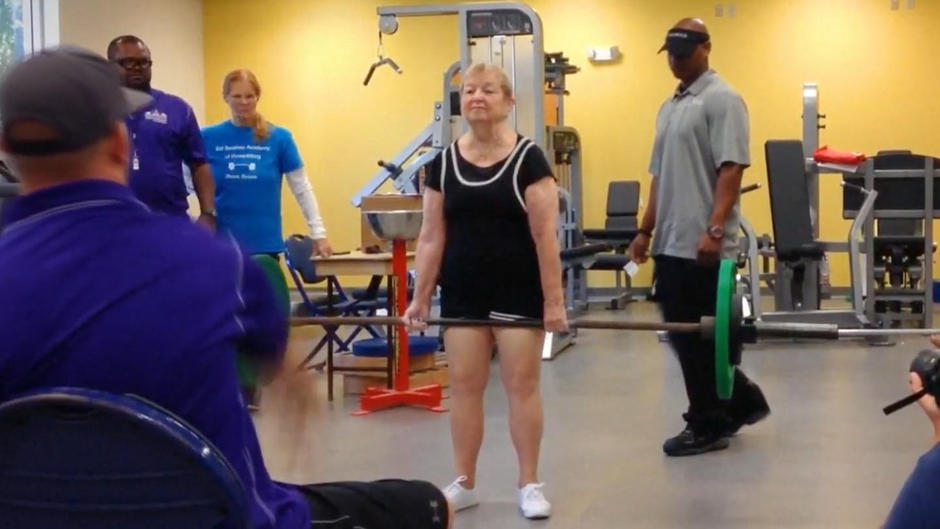 Amerikanerin Edith Murway-Traina hält mit 100 Jahren den Weltrekord im ...