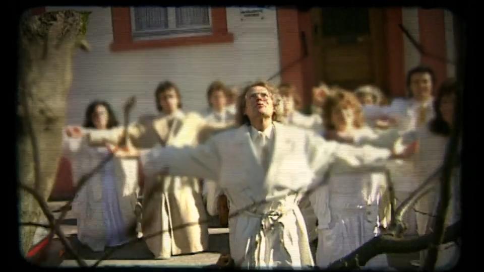 Sekte der 1990er-Jahre: RTL-Reporter auf den Spuren von Fiat Lux