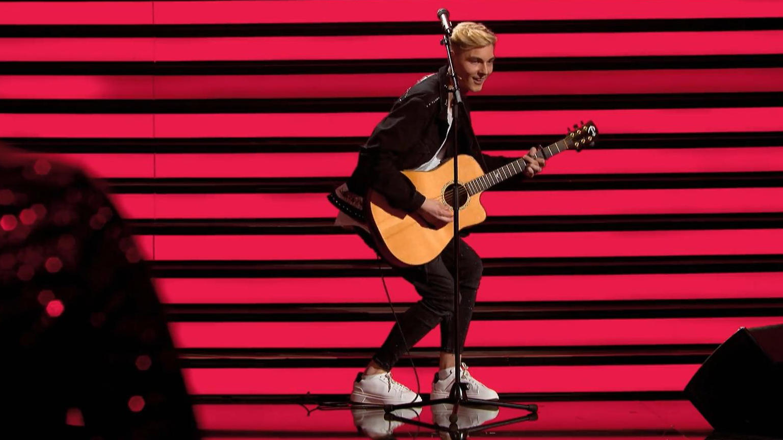 „Take Me Out“-Music Special: Julian ist OUT - die Ladys finden ihn ...