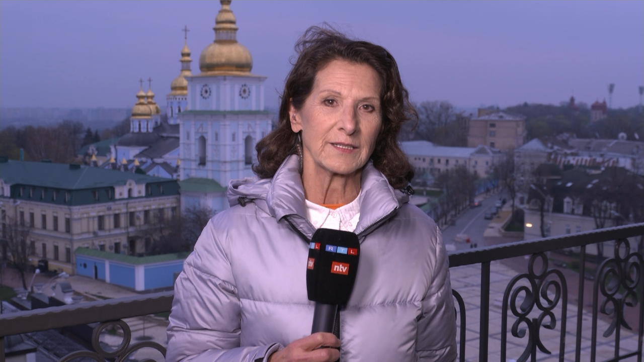 Antonia Rados: RTL-Reporterlegende berichtet aus Kiew über den Ukraine ...