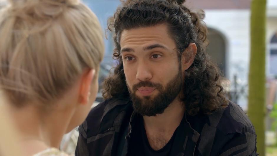 GZSZ heute im TV: Spontane Aktion! Noah geht vor Sunny auf die Knie