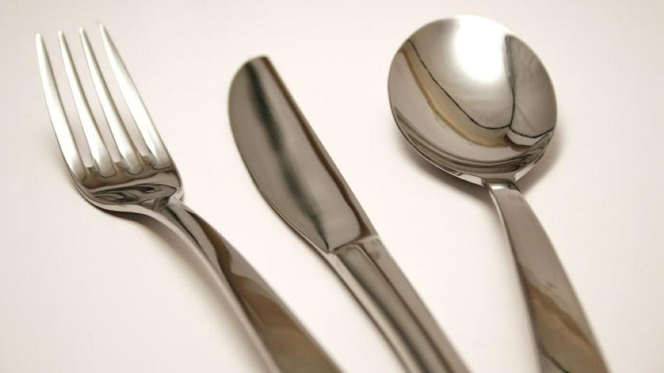 Geschirrspüler-Trick: Fleckiges Besteck wird so wieder glänzend