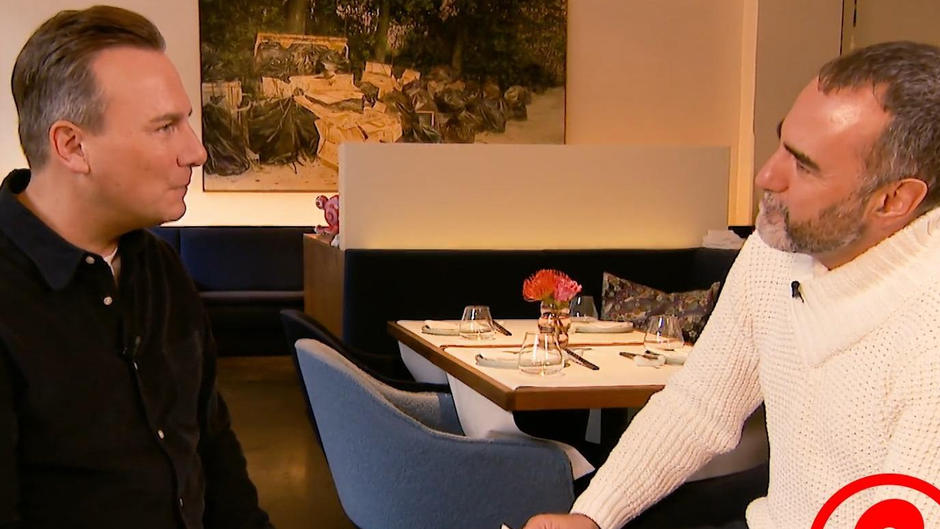 Sternekoch Tim Raue brät Promi-Kollegen richtig eins über