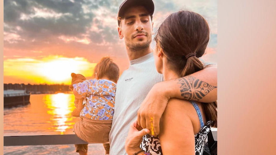 Timur Ülker: Ärger um Schnappschuss - Sitzt sein Sohn alleine am Geländer?