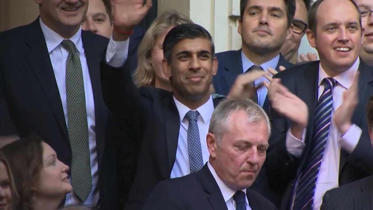 Rishi Sunak: Großbritanniens neuer Luxus-Premier! Er ist reicher als ...