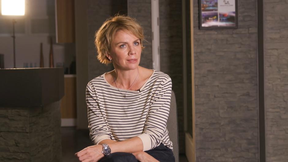 Gisa Zach: DARUM stellt sich die GZSZ-Schauspielerin nicht auf die Waage