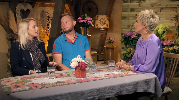 Bauer sucht Frau: Eriks Fauxpas entsetzt auch Moderatorin Inka Bause