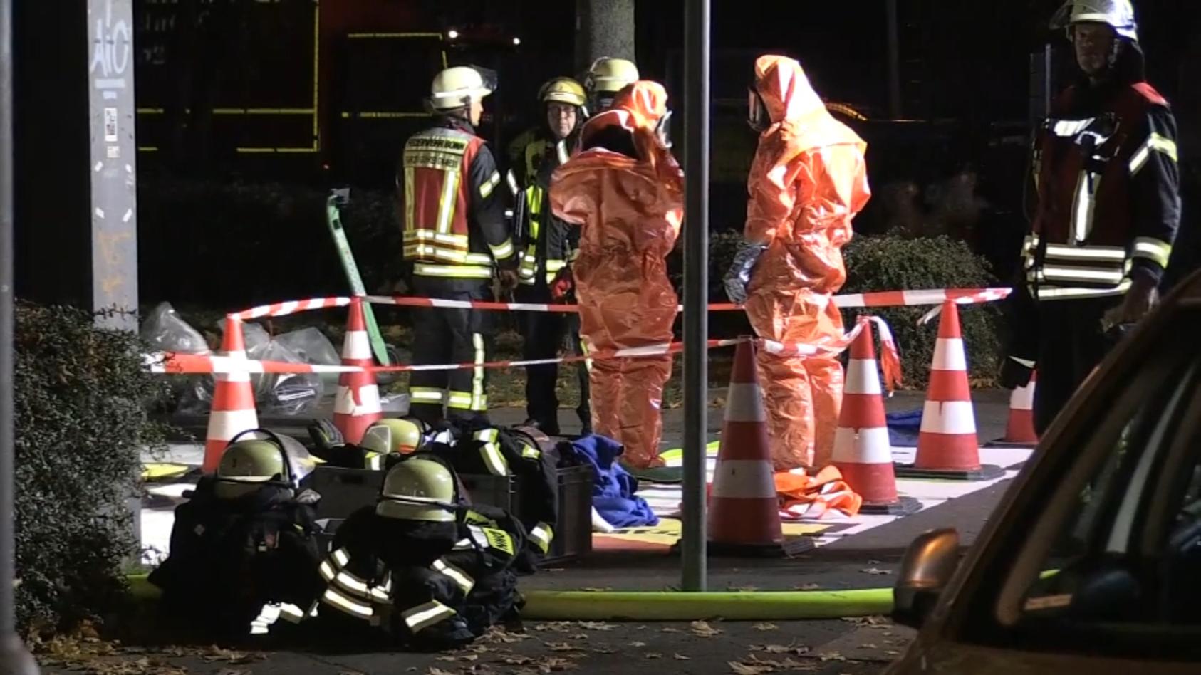 Bonn: 5 Liter Rohrreiniger von Hausmeister in Abfluss gekippt - dann ...