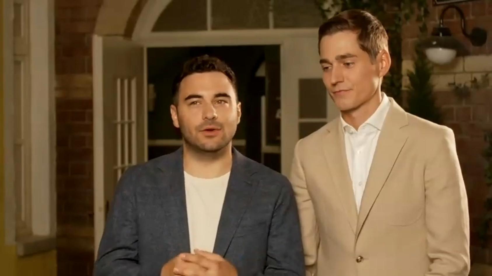 "Unter uns"-Star Lars Steinhöfel: "Bin froh, dass es vor 18 Jahren noch kein Social Media gab"