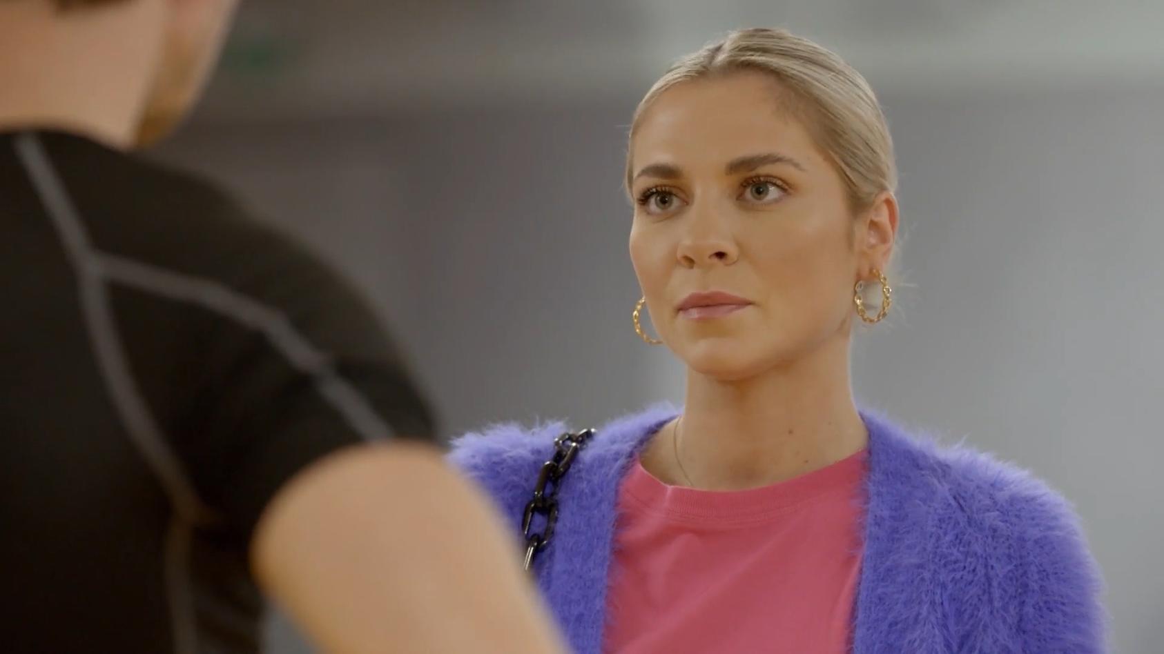 GZSZ heute im TV: Zerstört Sunny die Beziehung von Emily und Sascha?