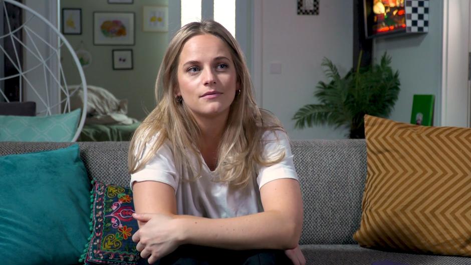 Gefühlschaos bei "Unter uns": Darum hat Carina Koller Angst vor neuer Lovestory