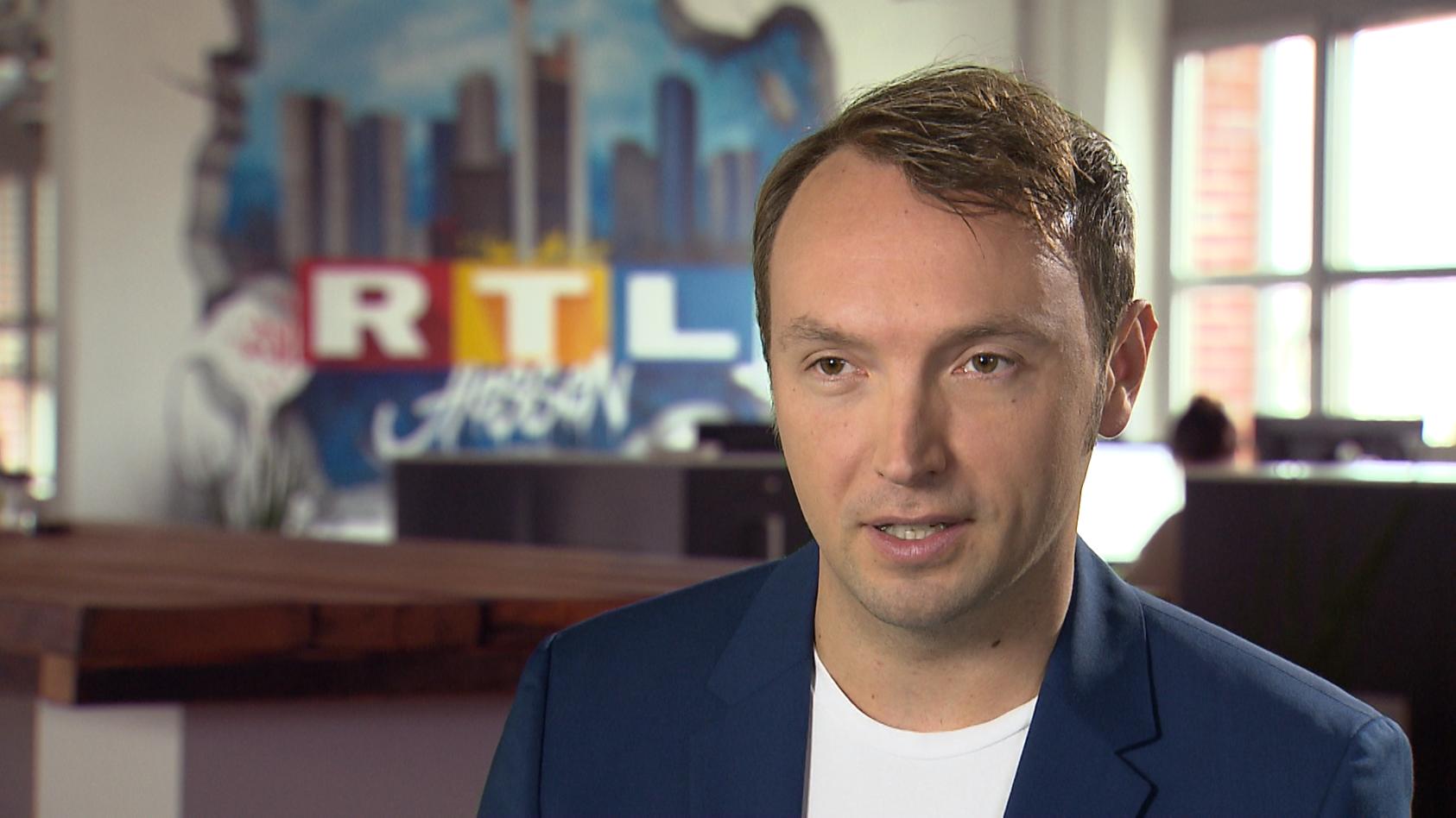 Unser Moderator: Tobias Radloff