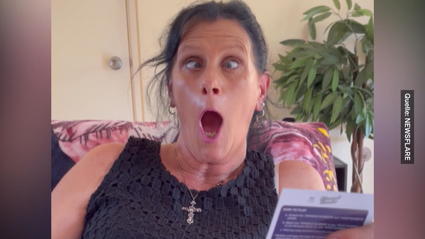 Oma Candice rubbelt Baby-News frei - ihre Reaktion ist sensationell!