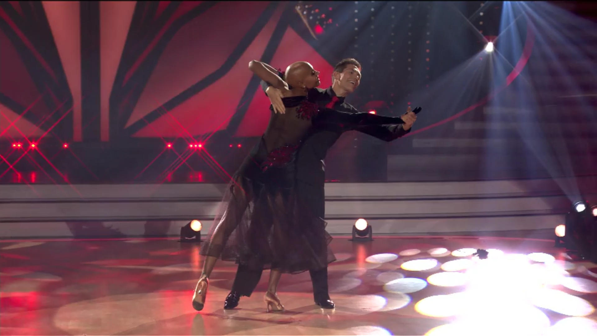 Let’s Dance 2023: Ali Güngörmüş platzt die Hose - "Kann's auch nicht ...