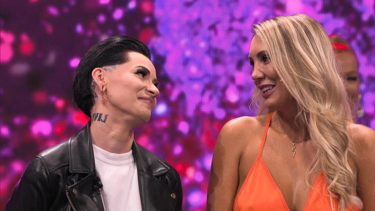 Take Me Out - Girls, Girls, Girls: Bei DIESEN Paaren hat es gefunkt