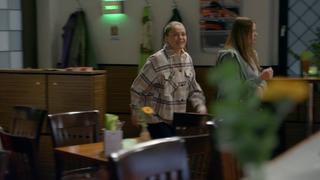 Unter uns: So kommen Nadine und Ronja Pfeiffer in die Schillerallee