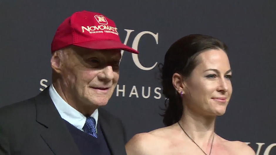 Streit um Lauda-Erbe: Stiftung will Birgit Lauda für erbunwürdig erklären