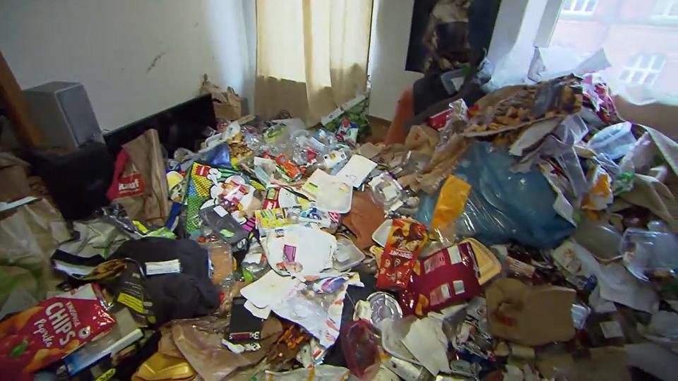 Rote Karte für Müll-Muffel: Hier lässt die Müllabfuhr falsch befüllte ...