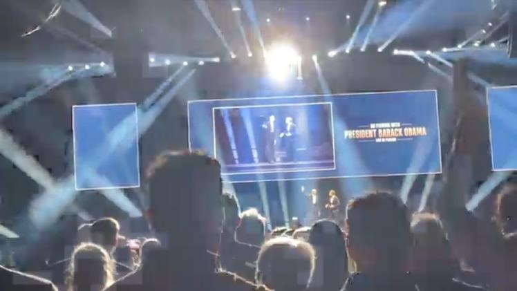 Barack Obama begeistert Fans mit Auftritt in Berlin: Mehr Frauenpower ...