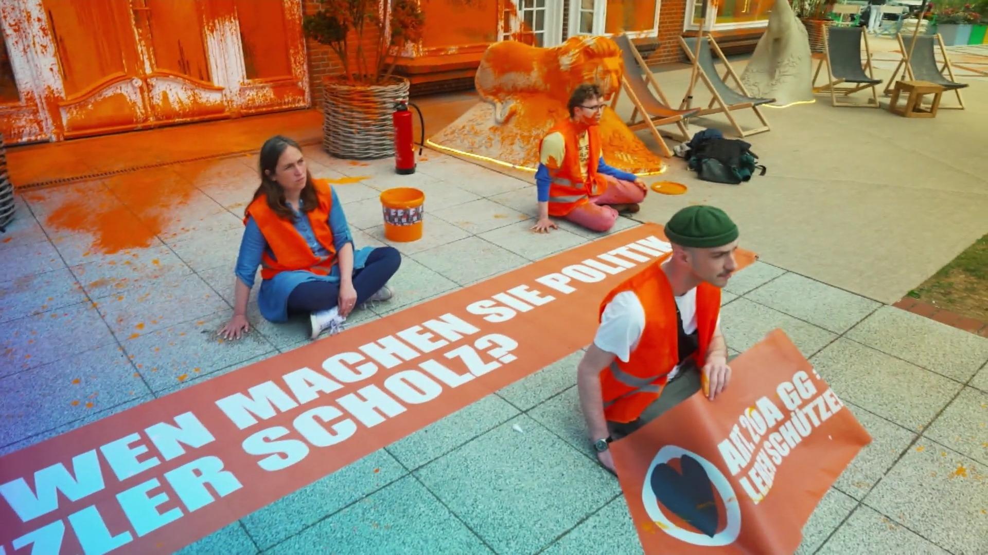 Letzte Generation: Was sind die Ziele der Klimakleber?