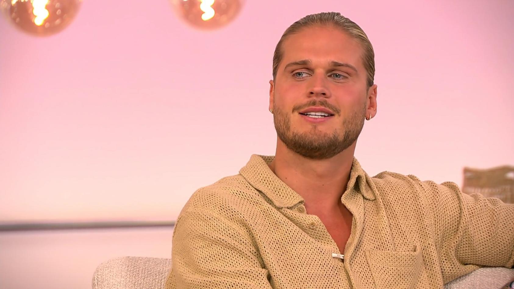 Was kann dieser Mann eigentlich nicht? Rúrik Gíslason ist jetzt auch ...