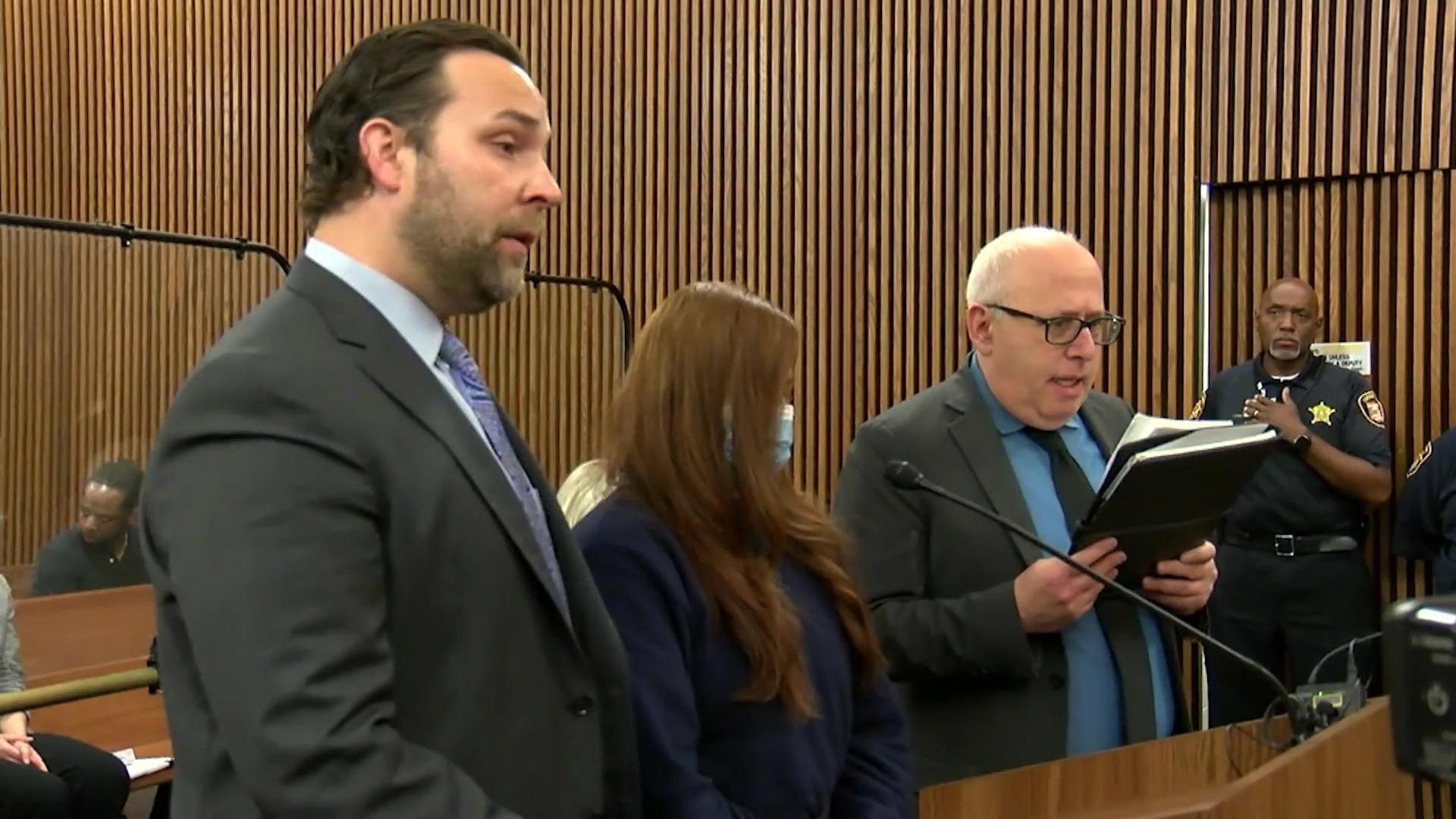 Angriff auf Skandal-Turn-Arzt! Sexualstraftäter Larry Nassar im US ...