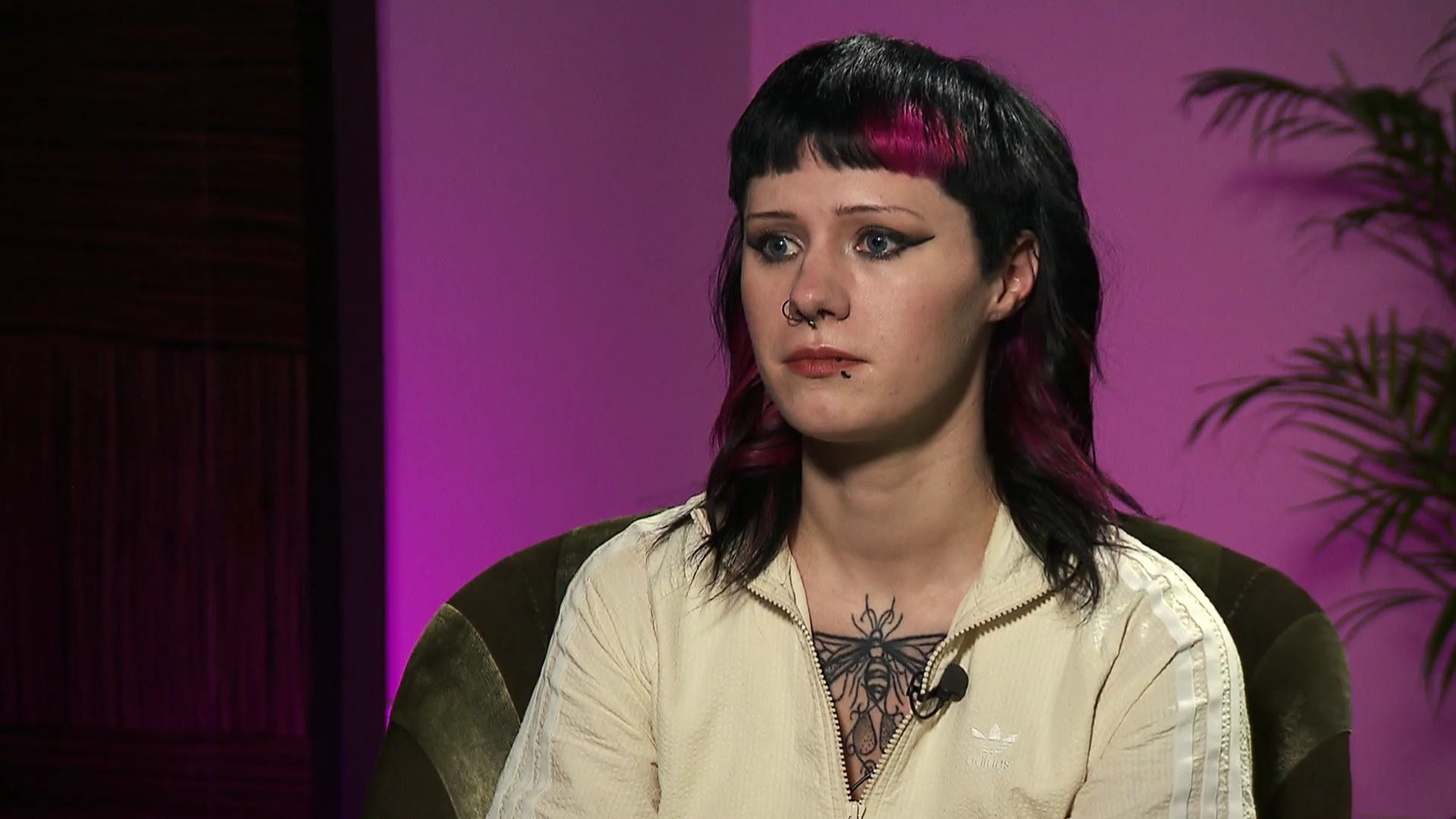 Plötzlich wird sie von ihren Gefühlen überwältigt! Shelby Lynn im ...