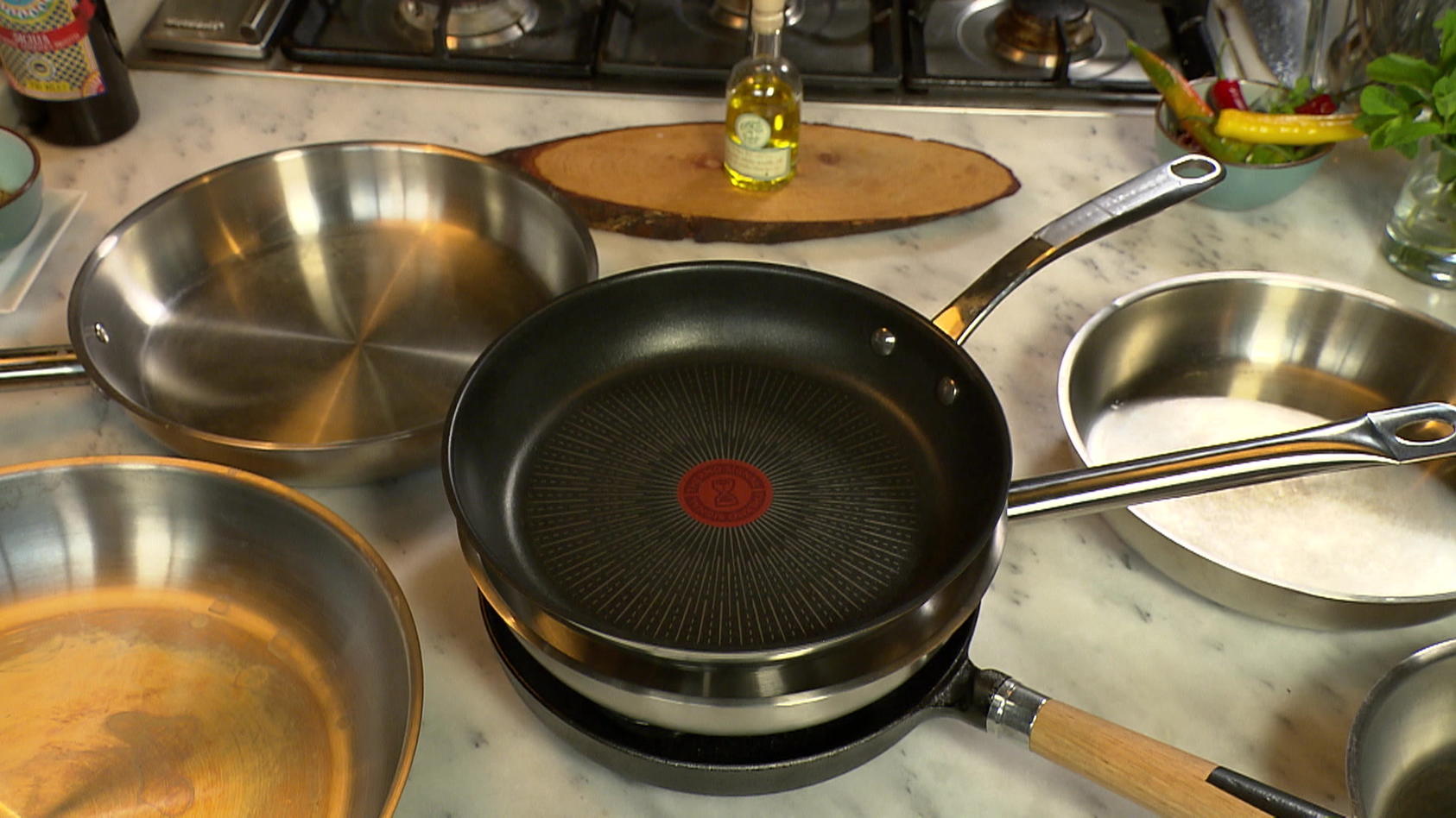 Pfannen-Test: Einfacher Profi-Tipp - ist die noch gut oder muss die weg?