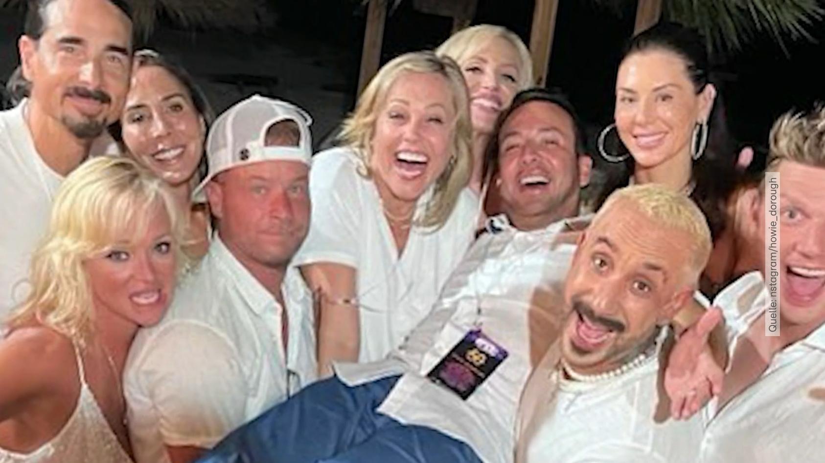 Backstreet Boy Howie D. - so wild feierte er seinen 50. Geburtstag