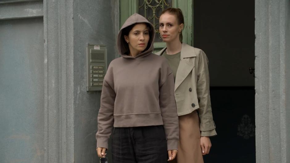 GZSZ heute im TV: Zoe bringt Laura in ihre Gewalt