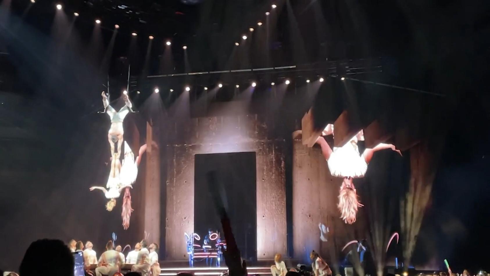 Helene Fischer: Nach Trapez- Unfall - hier traut sie sich wieder in die ...