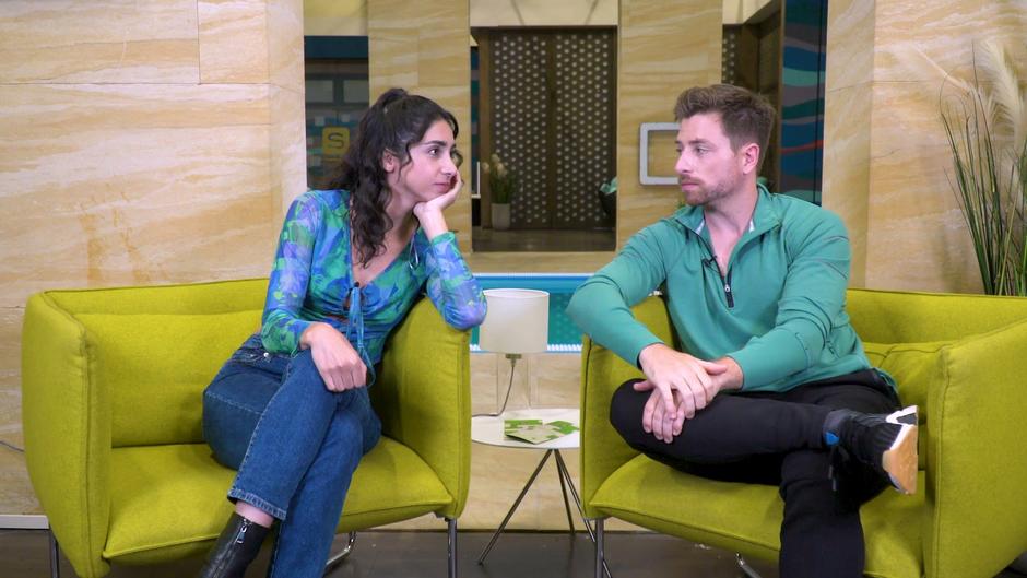 AWZ-Star Suri Abbassi kann Sex und Liebe voneinander trennen