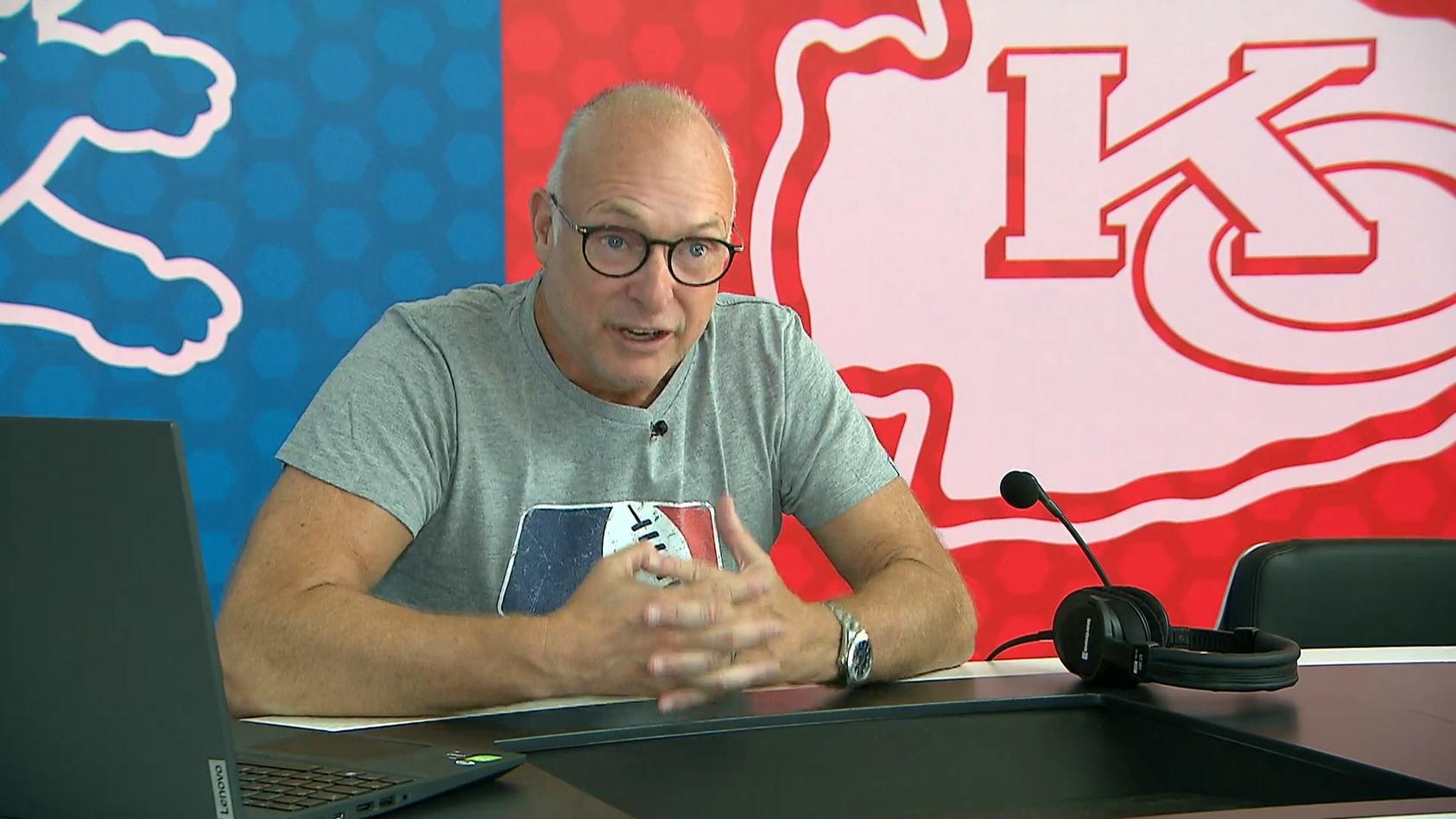 NFL auf RTL: Kult-Kommentator Frank Buschmann freut sich auf sein NFL ...