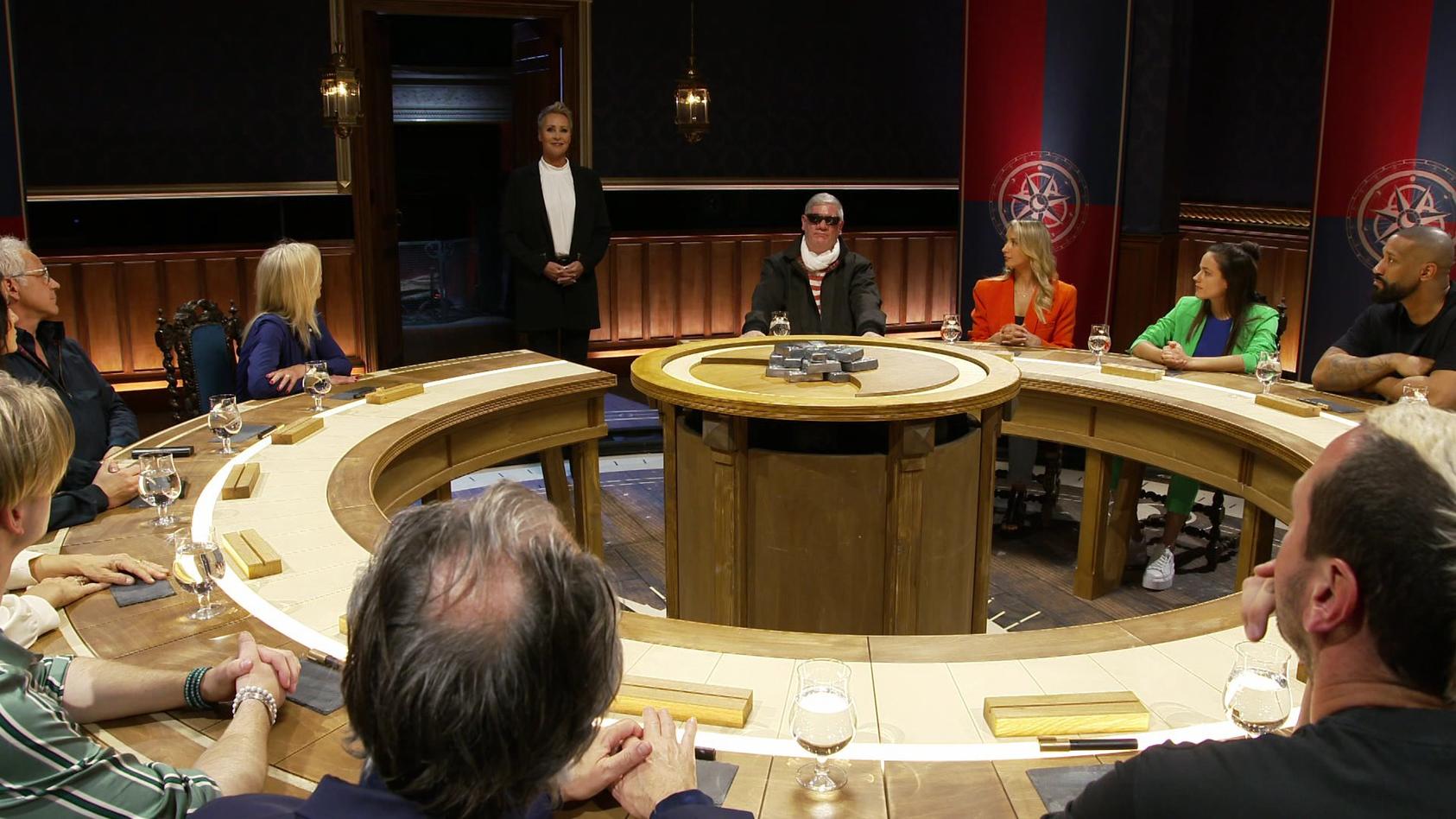 „Die Verräter“ sind los: Hier die ersten Szenen der neuen RTL-Show mit ...