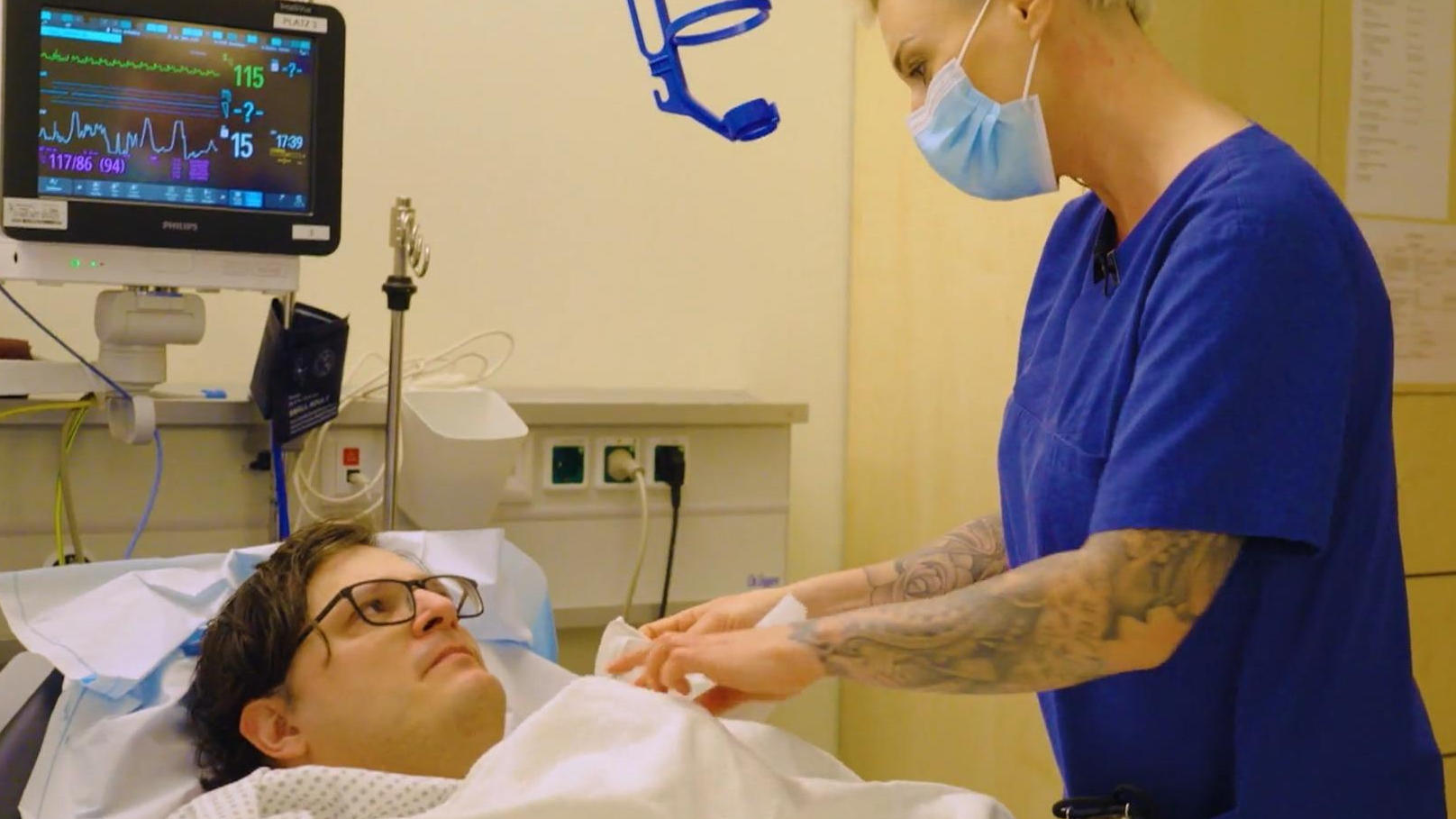 Verwitweter Dreifach-Vater (40) erleidet Herzinfarkt: Doc Caro will helfen!