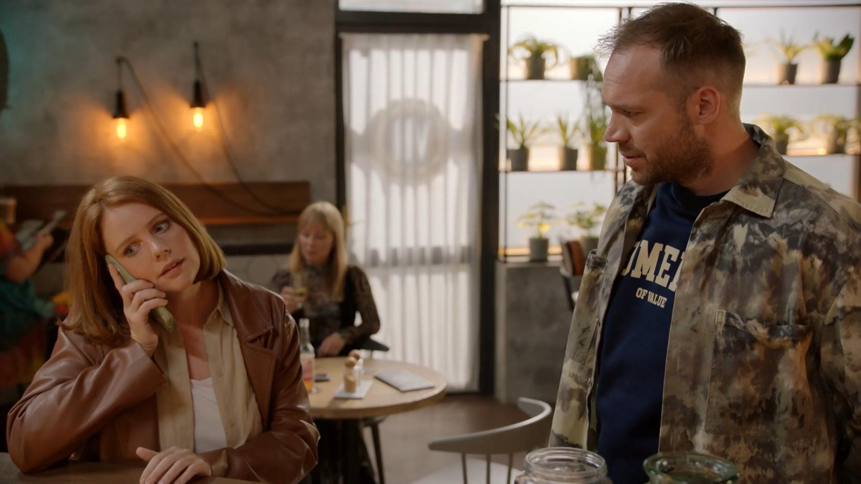 GZSZ heute im TV: So läuft das erste Wiedersehen von Toni und Erik nach einem Jahr