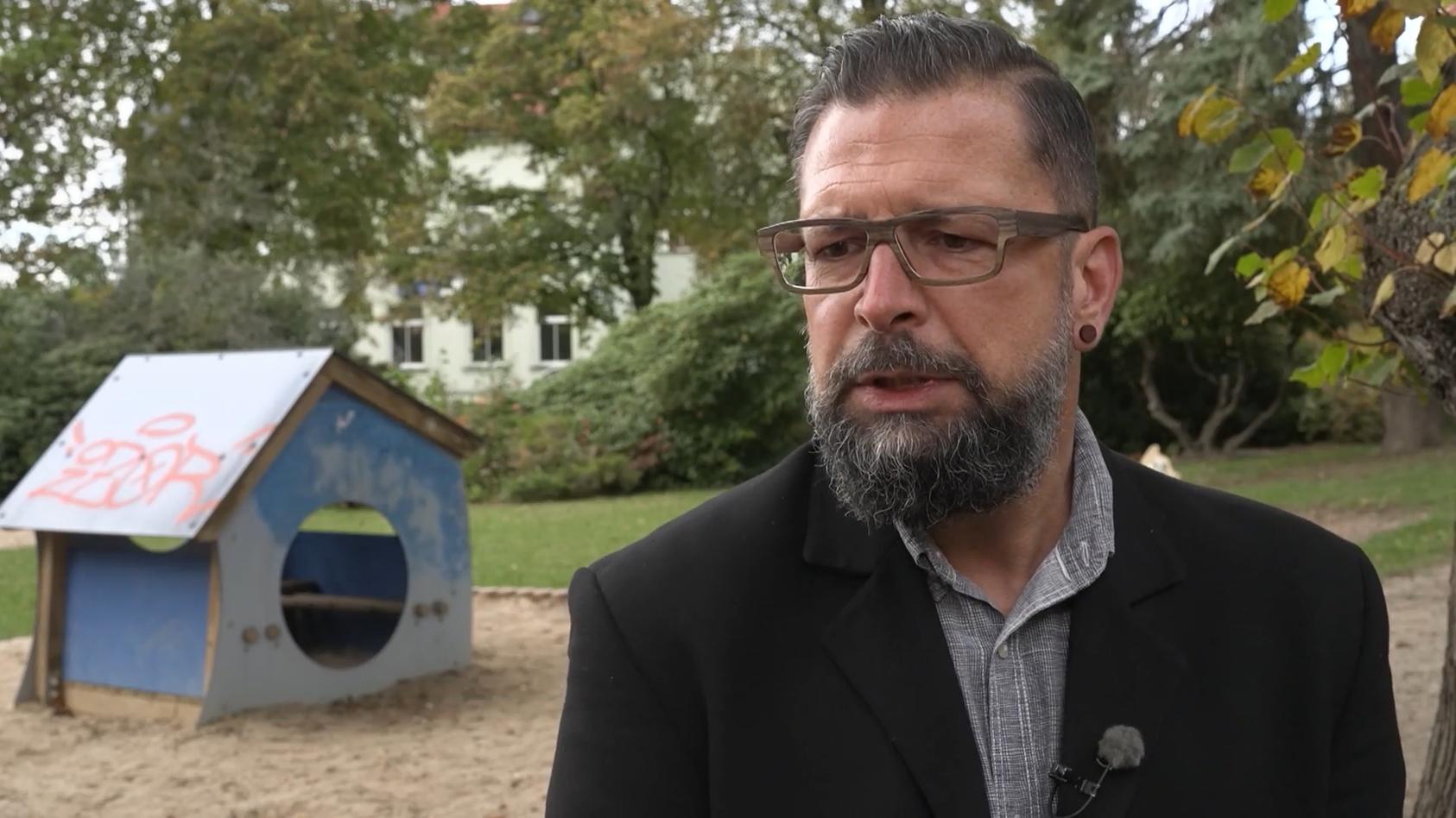 Oberbürgermeister von Glauchau ohrfeigt Schüler (13): DAS meint das ...