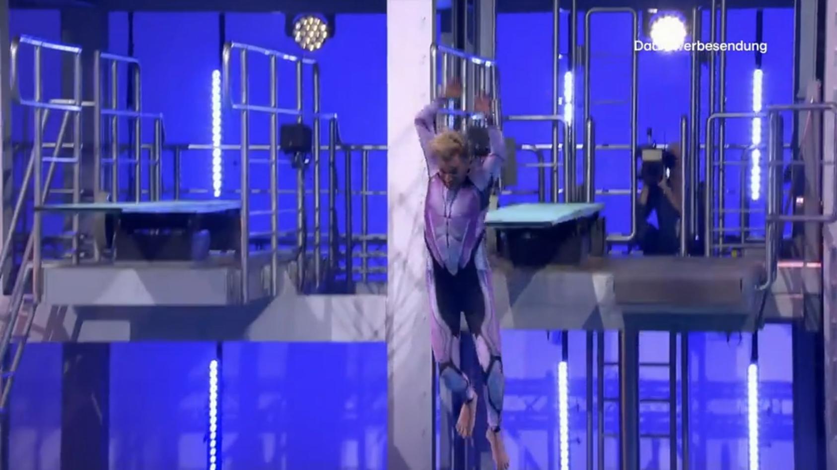 RTL Turmspringen: 0 Punkte! Beim Sprung versagen Sam Dylans Nerven