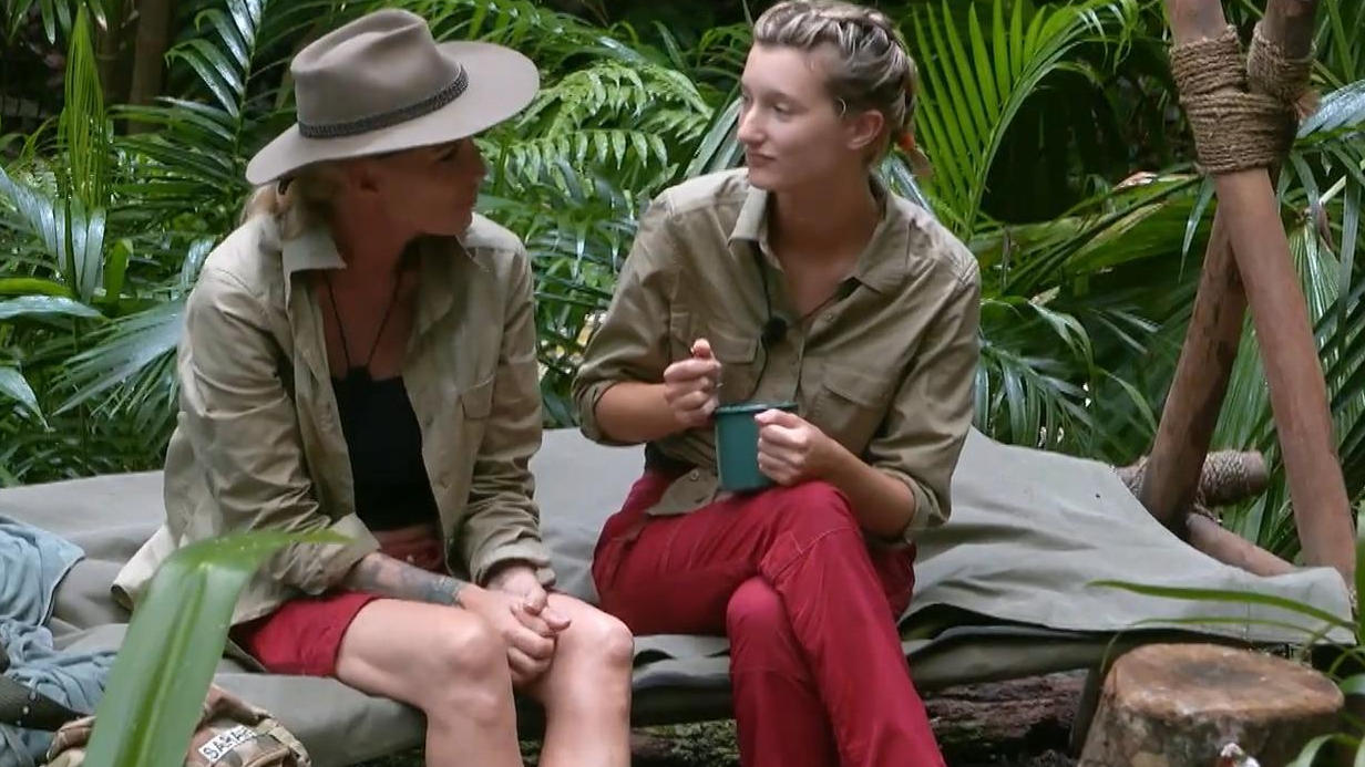 Dschungelcamp 2024: Mama-Talk! Anya Elsner gesteht - „Hab mich für ...