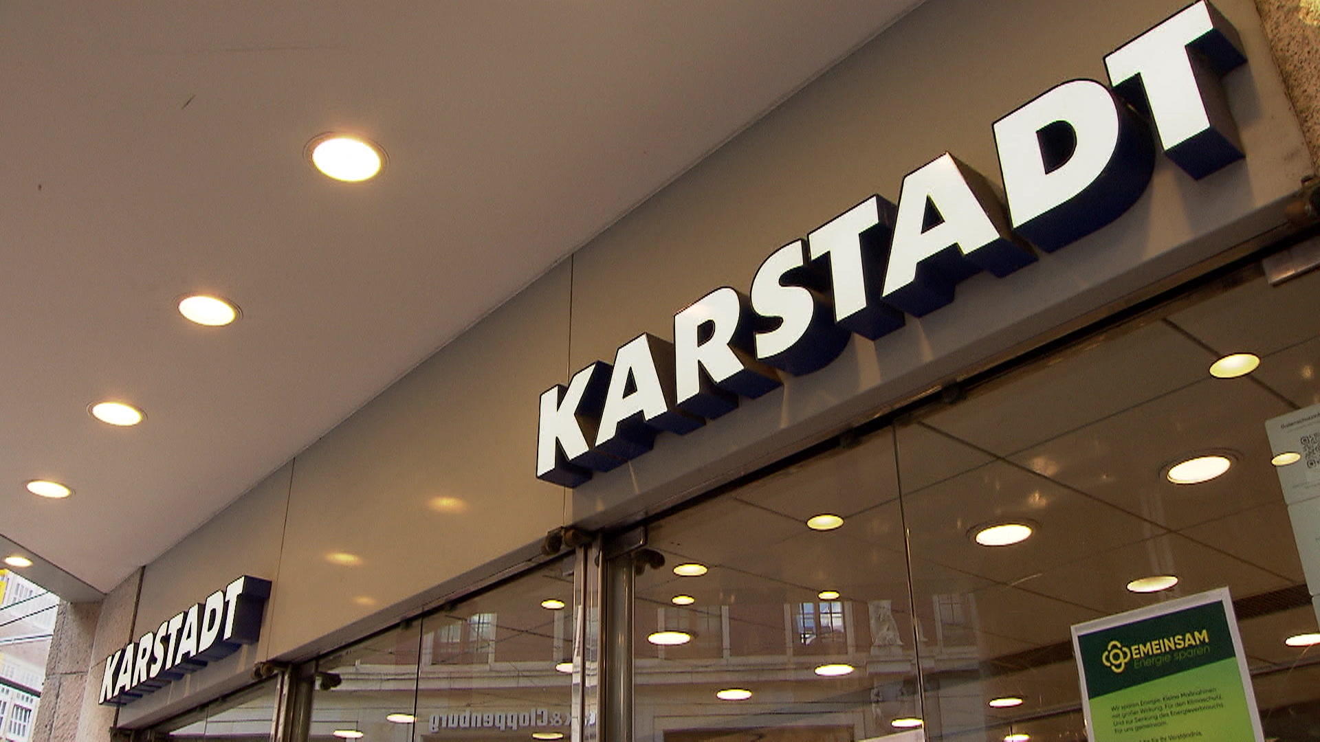 Unternehmen setzen auf Social Media: So findet ihr über WhatsApp & Co ...