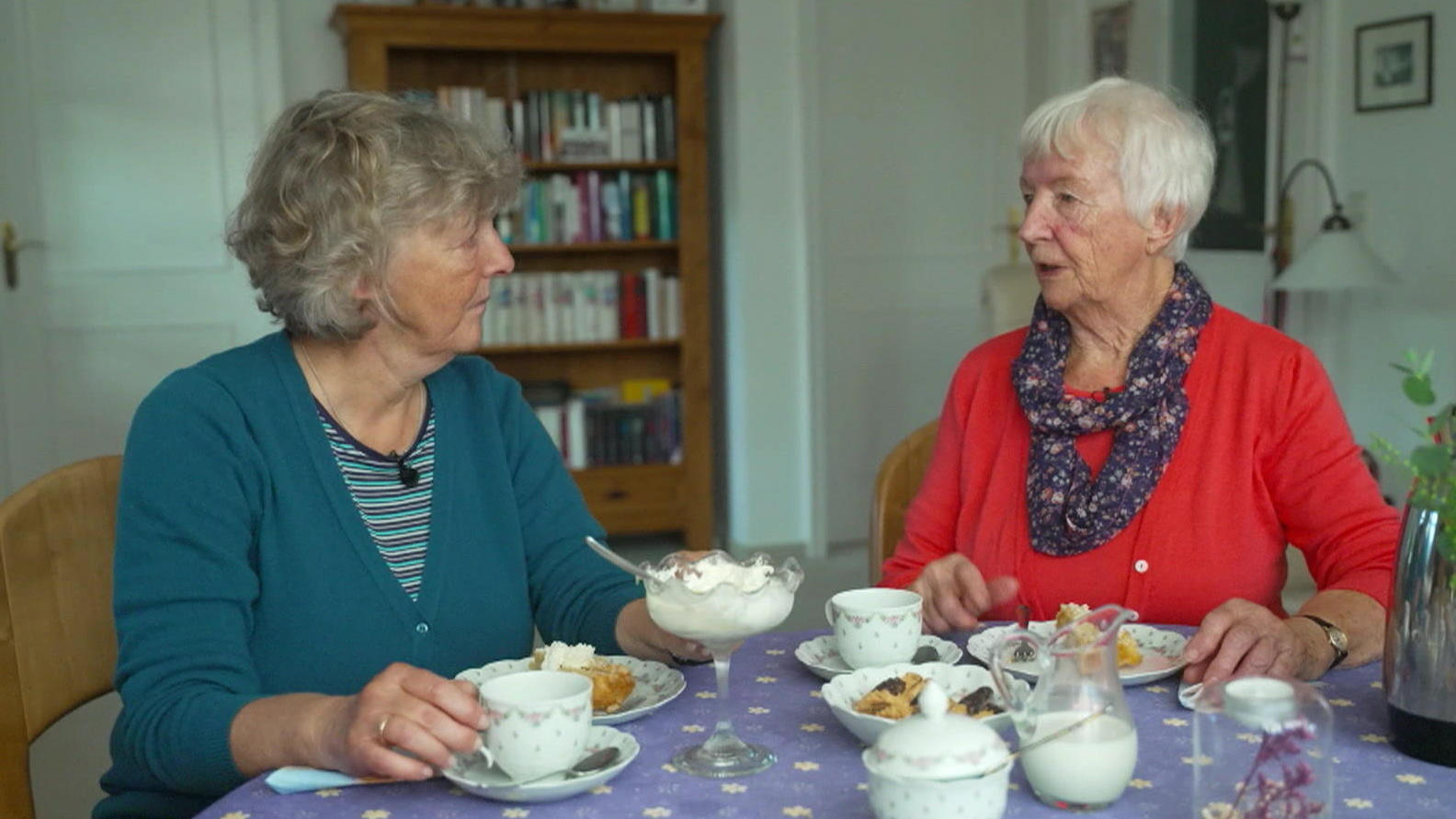 James (24) gibt sich im Chat als Kind aus - und lockt Pädophilen in ...