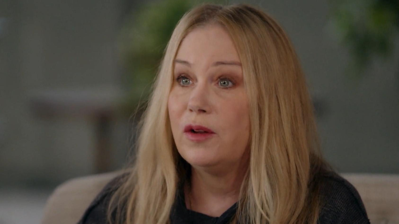 Christina Applegate spricht über Alltag seit MS-Diagnose: „Lebe wie in ...