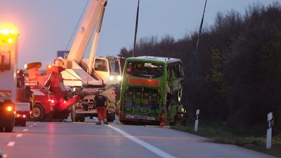 Nach Flixbus-Unfall bei Leipzig: Busfahrer erinnert sich an Horror ...
